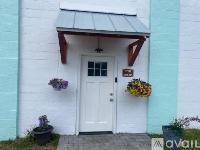 2 BR, 2 BA Apartment 118 Bancroft Avenue, Unit 201, Colonial Beach, VA 22443