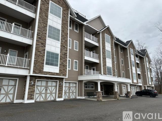 2 BR, 2 BA Apartment 118 Copeland Ct, Unit 102, New Hartford, NY 13413