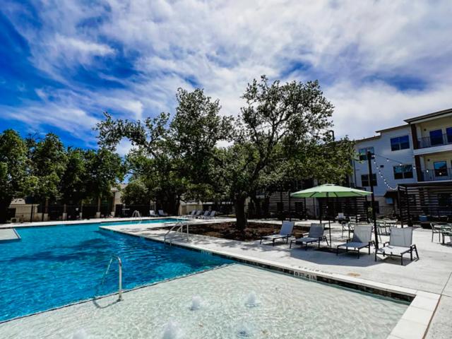 2 BR, 2 BA Apartment 119 Talon Grasp Trail, Austin, TX 78641