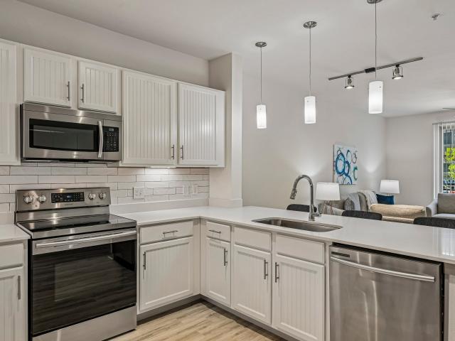 2 BR, 2 BA Apartment 1200 N Gateway Blvd Unit 6102, Forney, TX 75126
