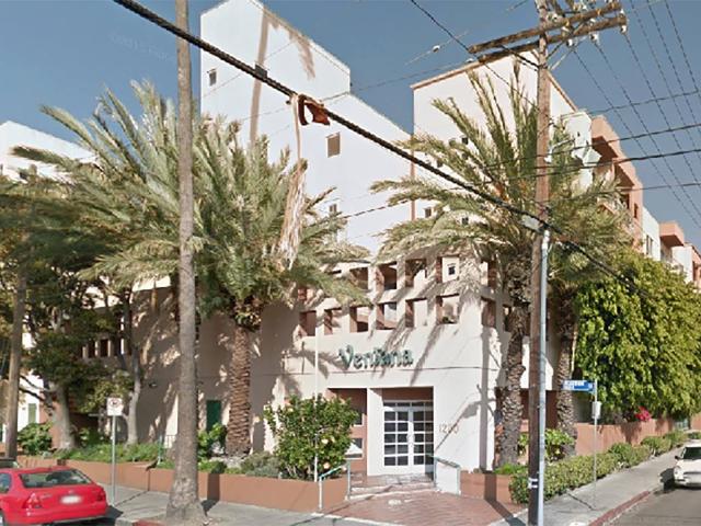 2 BR, 2 BA Apartment 1200 North Mansfield Avenue Unit 110, Los Angeles, CA 90038