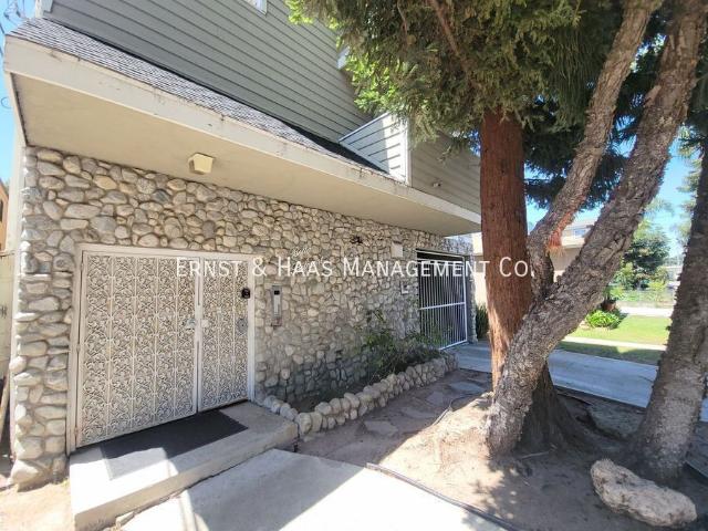 2 BR, 2 BA Apartment 1201 Belmont Ave Long Beach, CA 90804