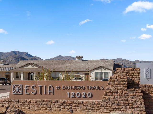 2 BR, 2 BA Apartment 12020 North Perryville Road Unit 1184, Surprise, AZ 85388