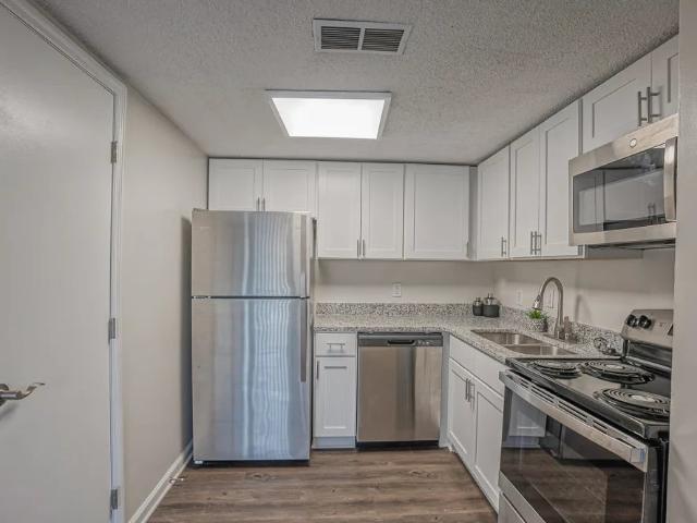 2 BR, 2 BA Apartment 1206 North Eden Drive Unit 119 202, Cayce, SC 29033