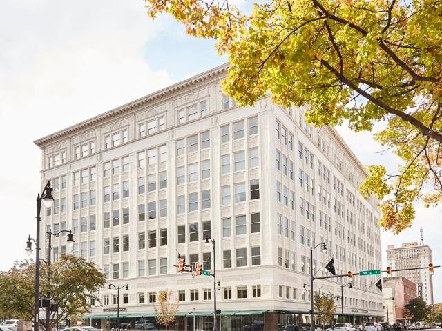 2 BR, 2 BA Apartment 120 19th Street North Unit 302, Birmingham, AL 35203