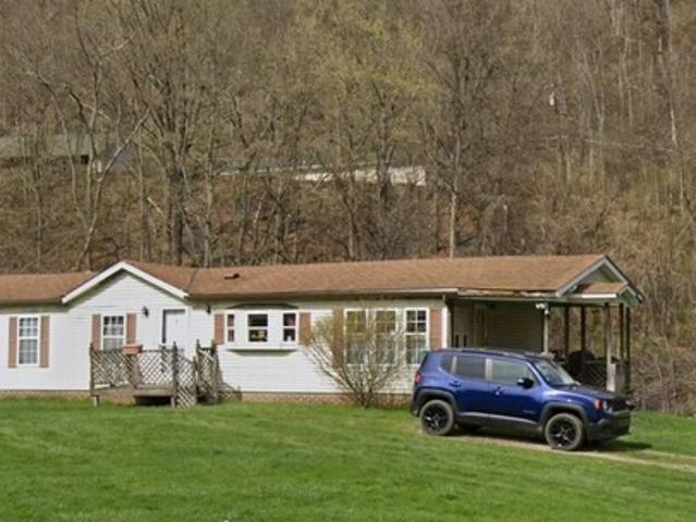 2 BR, 2 BA Apartment 120 Blythe Rd, Morgan, PA 15064