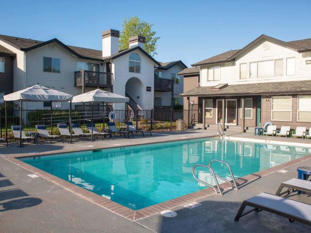2 BR, 2 BA Apartment 12102 4th Ave West Unit A 208, Everett, WA 98204