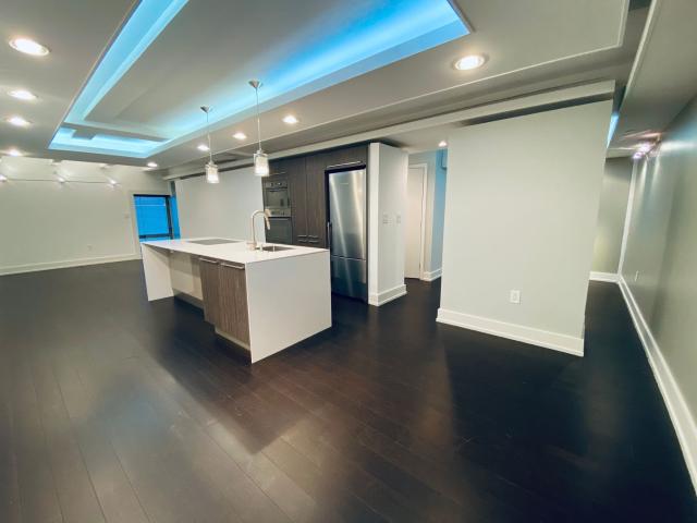 2 BR, 2 BA Apartment 1210 Chestnut St, 201, Philadelphia, PA 19107