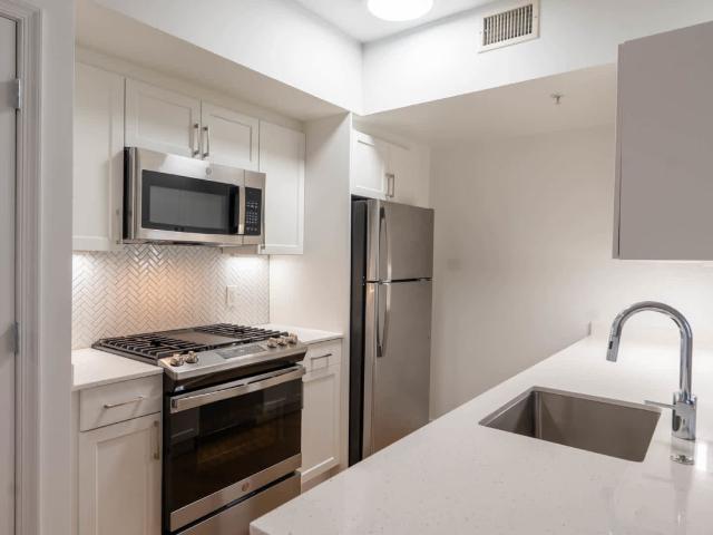2 BR, 2 BA Apartment 1210 Massachusetts Avenue Northwest Unit 0505, Washington, DC 20005