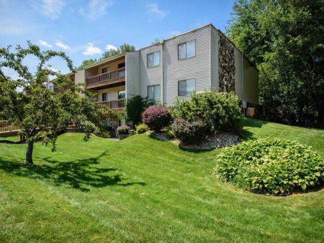 2 BR, 2 BA Apartment 12115 William Plaza Unit 301, Omaha, NE 68144