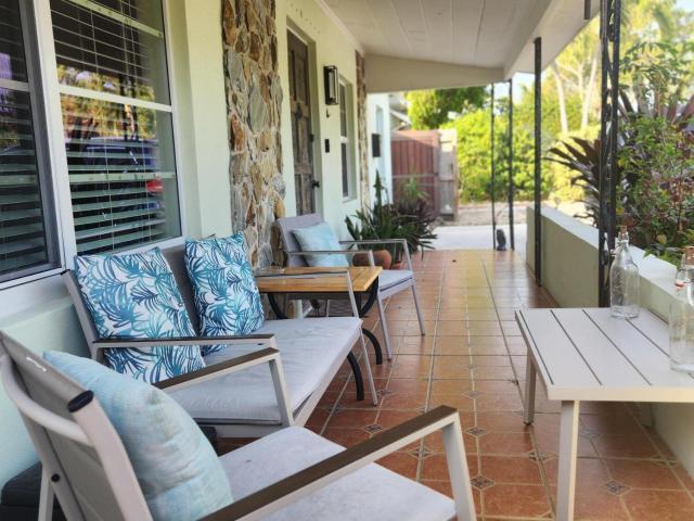 2 BR, 2 BA Apartment 1219 North M Street, Lake Worth Beach, FL 33460