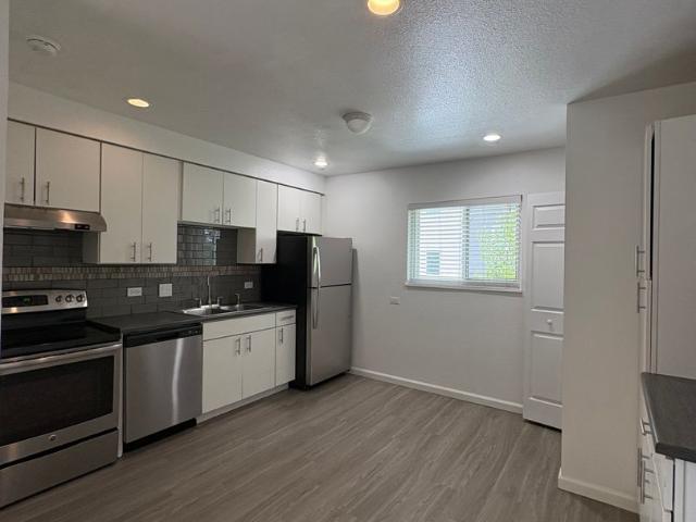 2 BR, 2 BA Apartment 1220 Wadsworth Boulevard, Lakewood, CO 80214