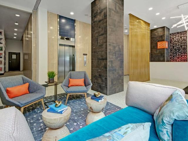 2 BR, 2 BA Apartment 1222 Commerce St Unit 2017, Dallas, TX 75202