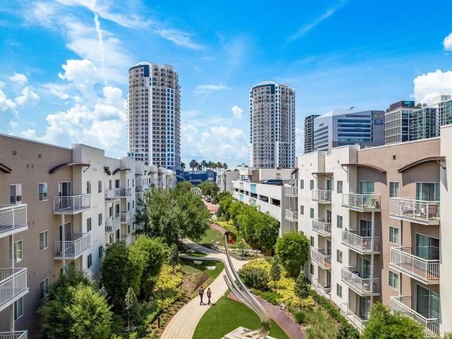 2 BR, 2 BA Apartment 1226 East Cumberland Avenue Unit 115, Tampa, FL 33602