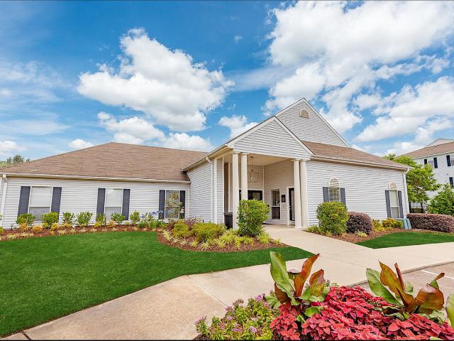 2 BR, 2 BA Apartment 1227 Pin Oak Dr Unit A05, Flowood, MS 39232