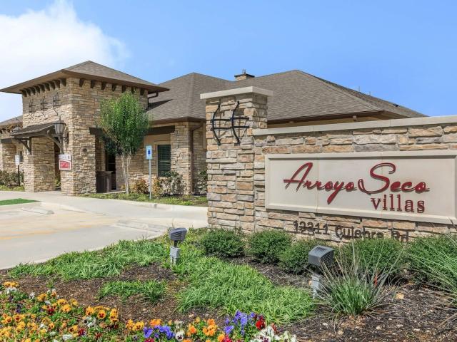 2 BR, 2 BA Apartment 12311 Culebra Road Unit 20103, San Antonio, TX 78253