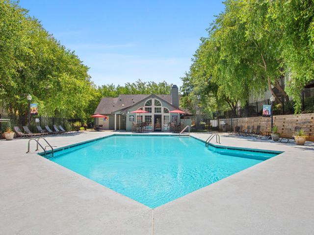 2 BR, 2 BA Apartment 1232 East Hudson Boulevard Unit 1216 T, Gastonia, NC 28054