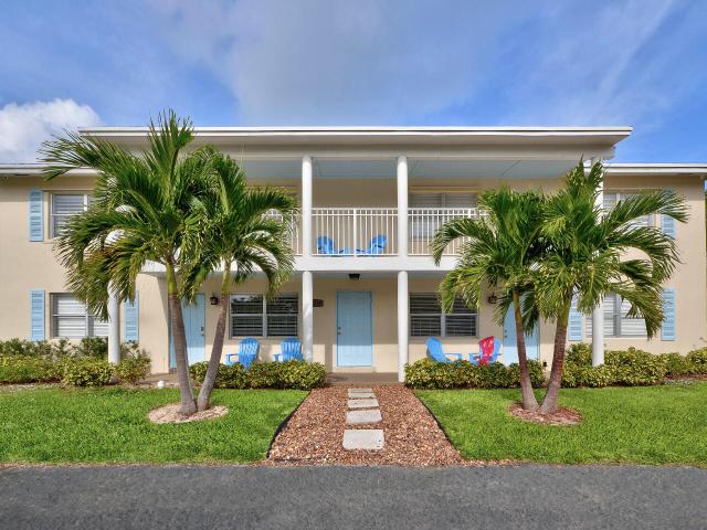 2 BR, 2 BA Apartment 1236 Beach Road, Singer Island, FL 33404