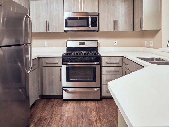 2 BR, 2 BA Apartment 1245 Morning View Drive Unit 326, Escondido, CA 92026