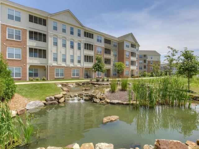 2 BR, 2 BA Apartment 12484 Breaklines St Unit 1 01 306, Carmel, IN 46032