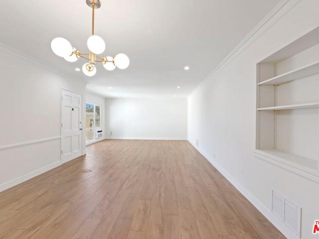 2 BR, 2 BA Apartment 1250 North Crescent Heights Boulevard, West Hollywood, CA 90046