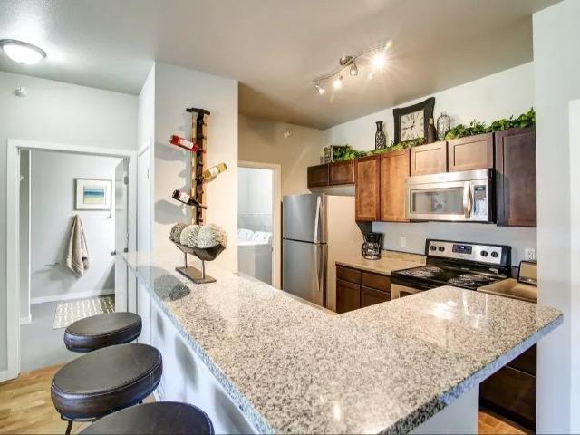 2 BR, 2 BA Apartment 1250 NW 27th Ave Unit 202, Minot, ND 58703