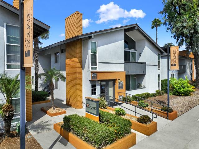 2 BR, 2 BA Apartment 12535 Brookshire Ave Unit 31 102, Downey, CA 90242
