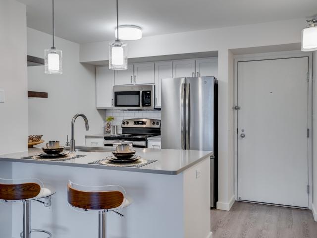 2 BR, 2 BA Apartment 1254 Hennepin Ave Unit H808, Minneapolis, MN 55403