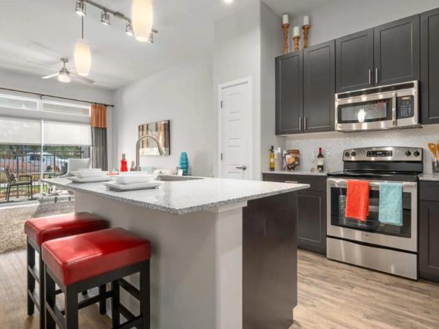 2 BR, 2 BA Apartment 1260 East University Drive Unit 1 3001, Tempe, AZ 85281