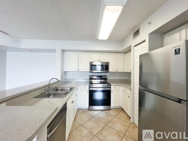 2 BR, 2 BA Apartment 1265 Wildwood Lakes Blvd, Unit 104, Naples, FL 34104