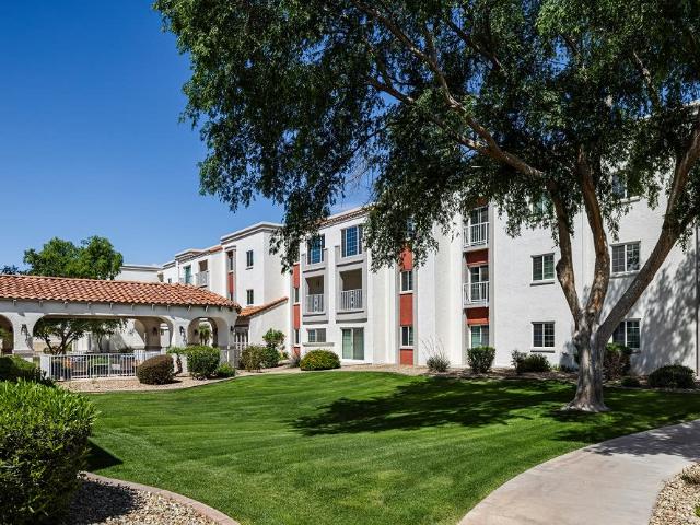 2 BR, 2 BA Apartment 12751 N Plaza Del Rio Blvd Unit 3104, Peoria, AZ 85381