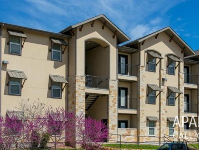 2 BR, 2 BA Apartment 1276 Harvey Mitchell Pkwy S, College Station, TX 77840