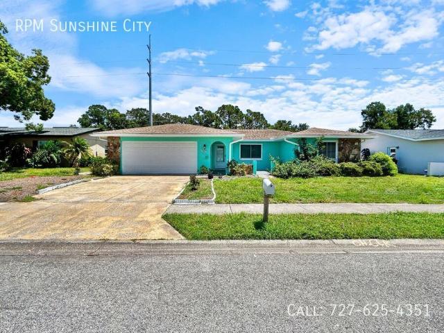2 BR, 2 BA Apartment 12829 109th St, Largo, FL 33778