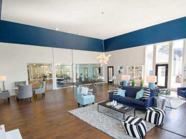 2 BR, 2 BA Apartment 12875 Montfort Dr, Dallas, TX 75230