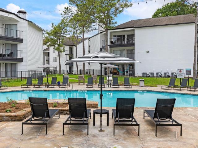 2 BR, 2 BA Apartment 12903 Brant Rock Drive Unit 619, Houston, TX 77082