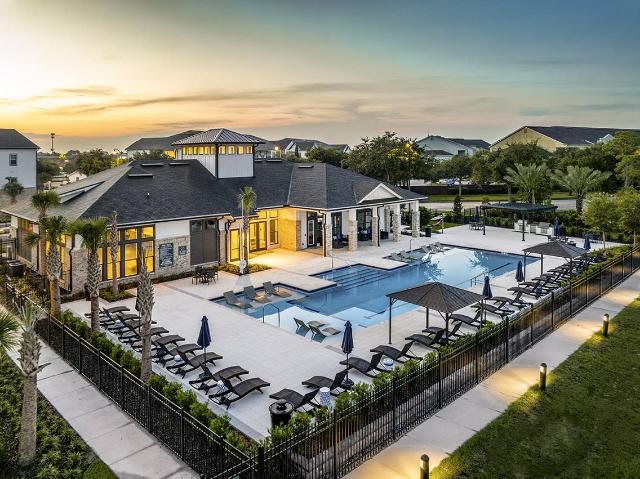 2 BR, 2 BA Apartment 1290 Kendall Point Drive Unit 1221, Jacksonville, FL 32225