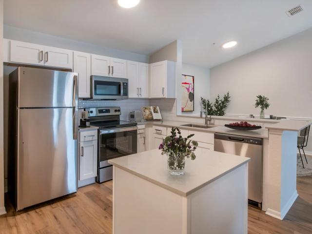 2 BR, 2 BA Apartment 12932 Mallory Circle Unit 207, Orlando, FL 32828