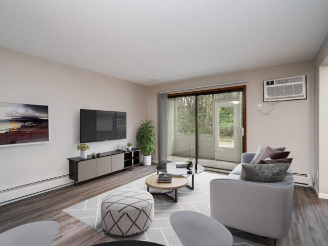 2 BR, 2 BA Apartment 13000 Harriet Avenue South Unit B244, Burnsville, MN 55337