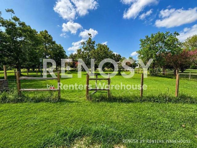 2 BR, 2 BA Apartment 13002 32nd Street, Santa Fe, TX 77510