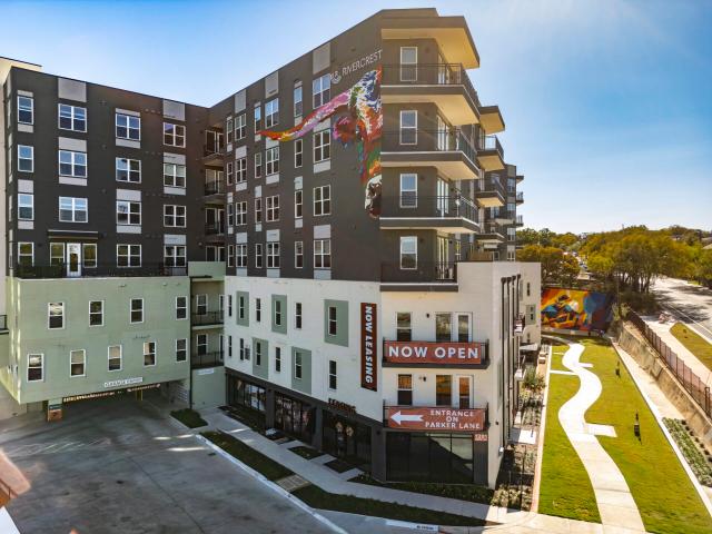 2 BR, 2 BA Apartment 1300 Parker Ln, Austin, TX 78741