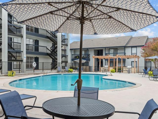 2 BR, 2 BA Apartment 13012 Oak Terrace Drive Unit 0108, San Antonio, TX 78233