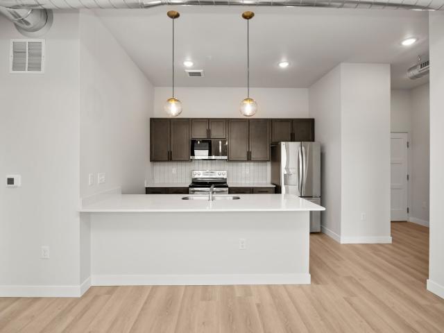 2 BR, 2 BA Apartment 1301 Mulberry Street Unit 207, Des Moines, IA 50309