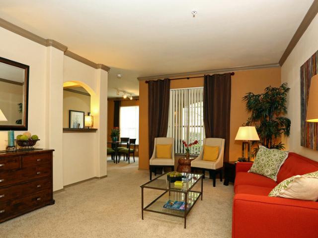 2 BR, 2 BA Apartment 13027 Legendary Dr, Austin, TX 78727