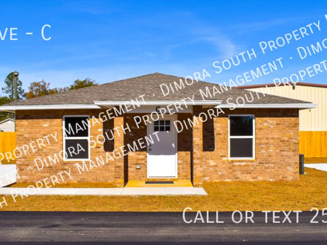 2 BR, 2 BA Apartment 130 East Ave, Atmore, AL 36502