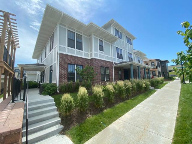 2 BR, 2 BA Apartment 13178 Lincoln Rd Unit 101 Unit 10409 S. 132nd Street Unit 206 B1343 Multi Level w/Office Nook F2, La Vista, NE 68128