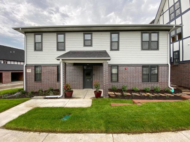 2 BR, 2 BA Apartment 13178 Lincoln Rd Unit 101 Unit 10433 S. 131st Street Unit 201 B1632 Duplex, La Vista, NE 68128