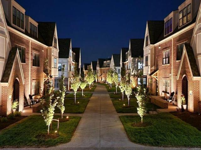 2 BR, 2 BA Apartment 13178 Lincoln Rd Unit 101 Unit 13034 Caspian Court Unit 201 Raised Ranch B1712 HB1 On the View Corridor B1712 HB2, La Vista, NE 68128