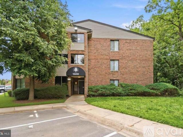 2 BR, 2 BA Apartment 13200 Chalet Place, Unit 102, Germantown, MD 20874