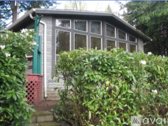 2 BR, 2 BA Apartment 13215 146th Avenue Northwest, Gig Harbor, WA 98329