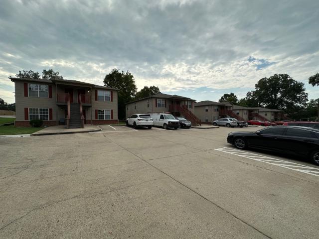 2 BR, 2 BA Apartment 1322 N. 47th Street, Fort Smith, AR 72904